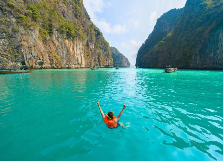 Can You Do a Day Trip to Phi Phi Island from Phuket? Yes—Here’s How